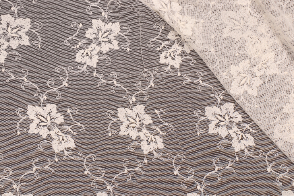 1.13 Yards Old World Weavers Jeanette Sheer Embroidered Drapery Fabric ...