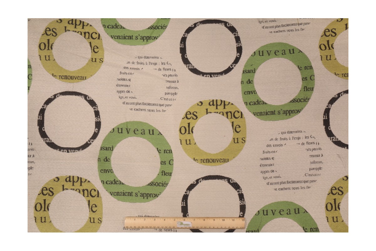 Richloom Wilshire Tapestry Upholstery Fabric in Hemlock